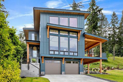 Reverse Living House Plans: Optimize Space & Views | The House Plan Company